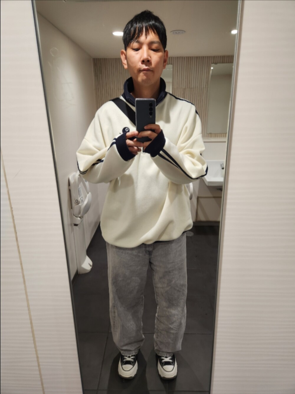 akkunn_akkunn｜MSGのスウェットを使ったコーディネート - WEAR