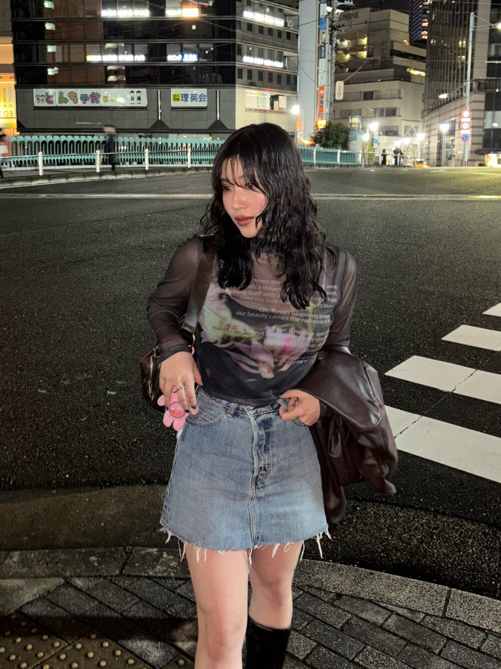 辻村奈々(MURUA)｜MURUAのTシャツ/カットソーを使ったコーディネート - WEAR