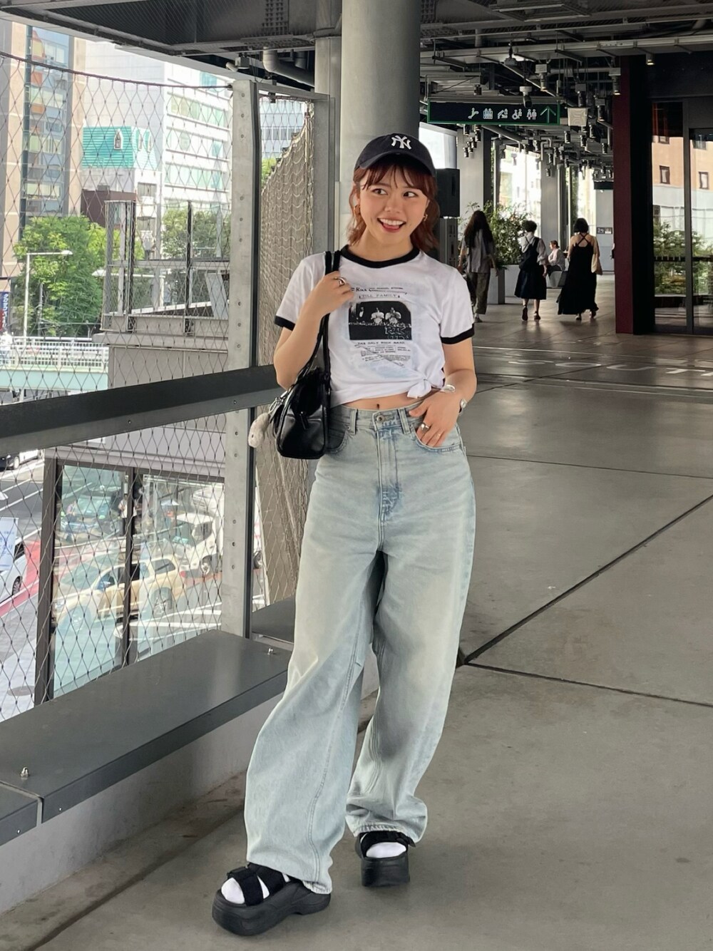 AIRI｜Ray BEAMSのTシャツ/カットソーを使ったコーディネート - WEAR