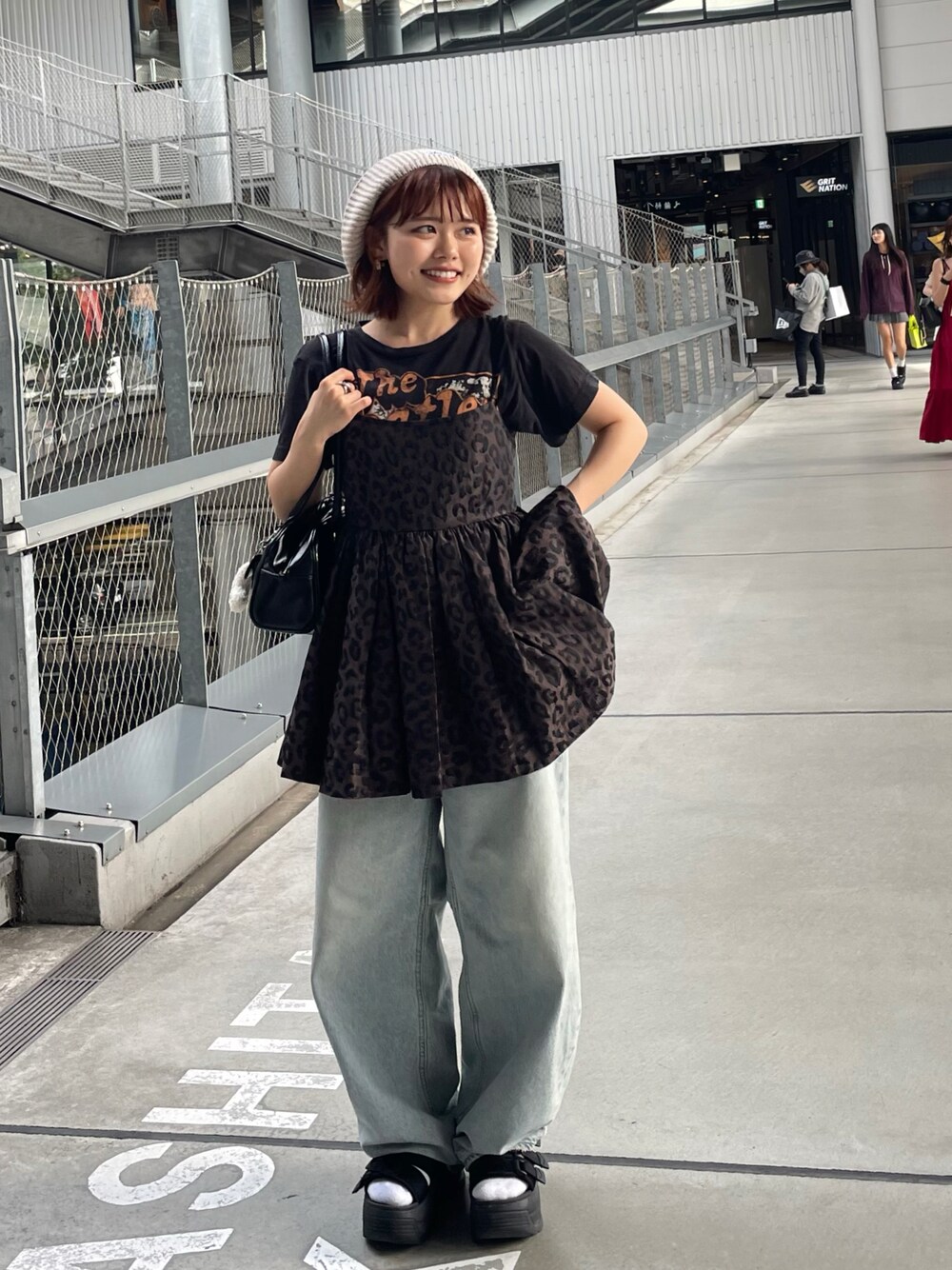 AIRI｜STUDIOUSのデニムパンツを使ったコーディネート - WEAR