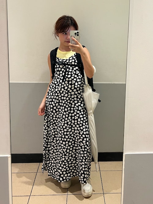 AIRI｜Reebokのスニーカーを使ったコーディネート - WEAR