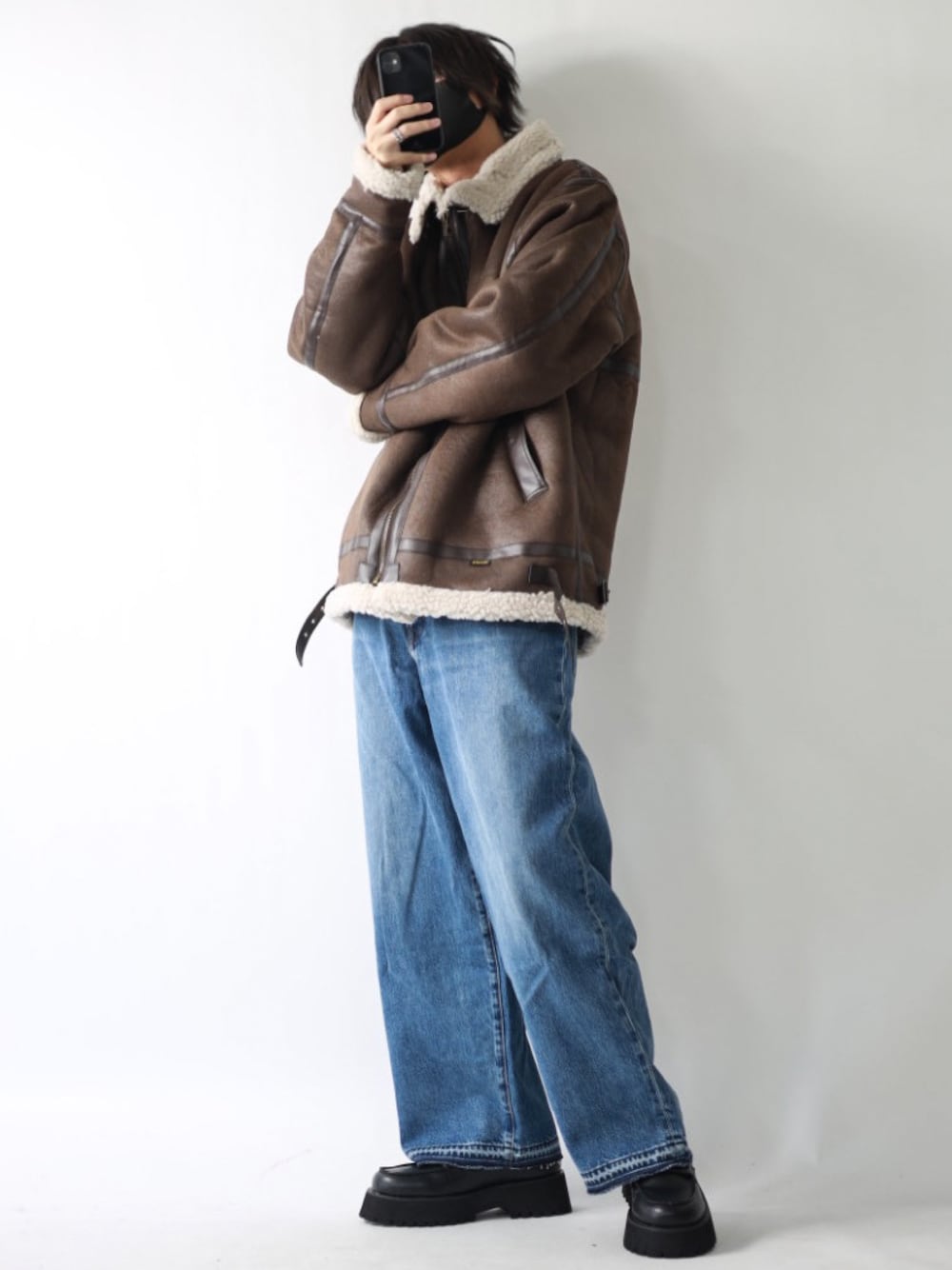 TJ｜Karakubuyのムートンコートを使ったコーディネート - WEAR