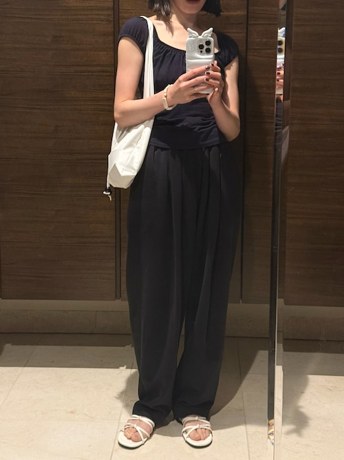 𝘼𝙕𝙐𝙎𝘼｜UNIQLOのパンツを使ったコーディネート - WEAR