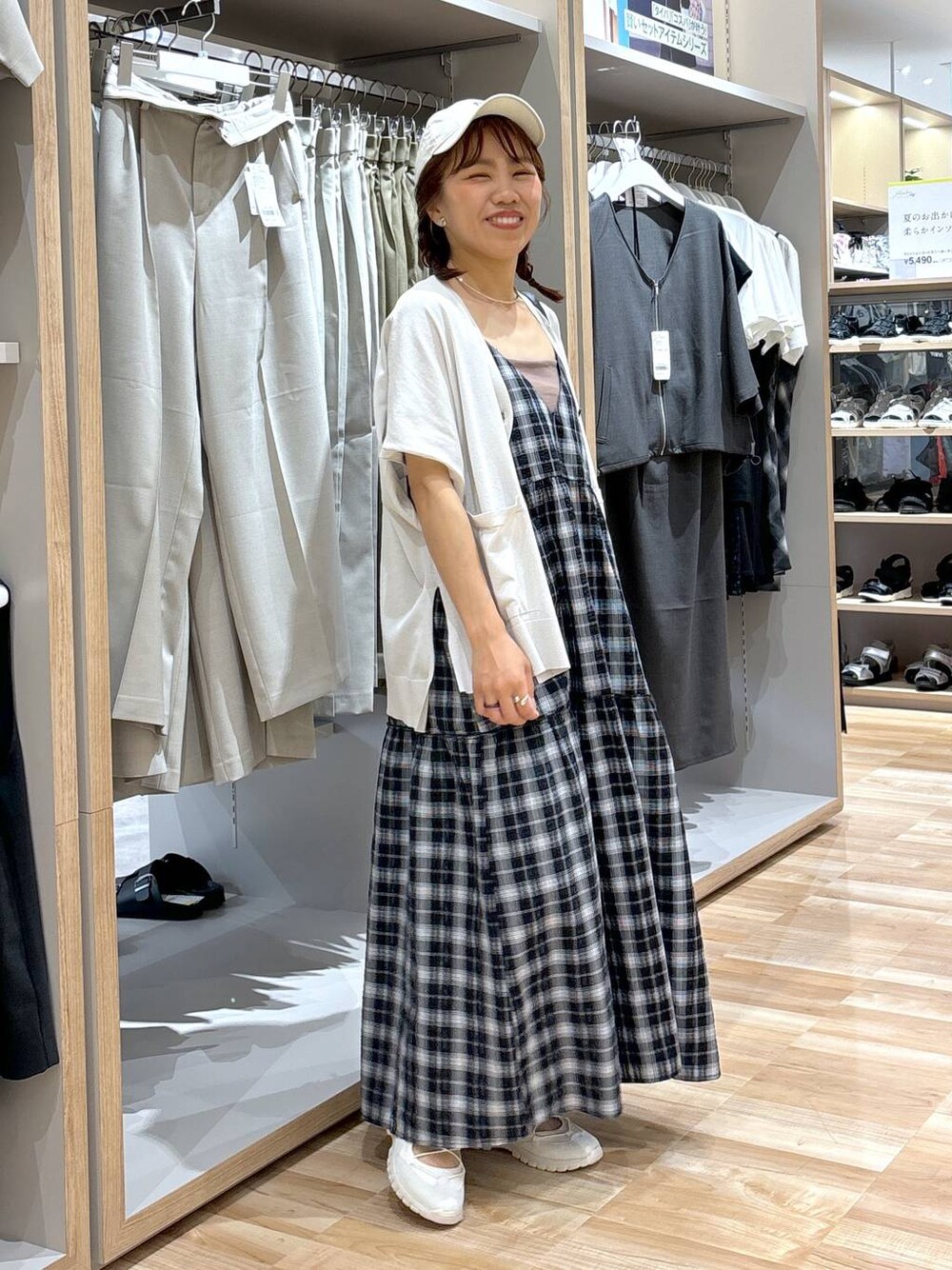 MiCA(GLOBAL WORK ららぽーと柏の葉)｜GLOBAL WORKのショルダーバッグを使ったコーディネート - WEAR