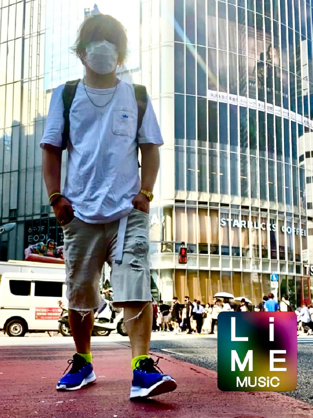 LiME(松尾 頼武)作曲家｜adidas OriginalsのTシャツ/カットソーを使ったコーディネート - WEAR