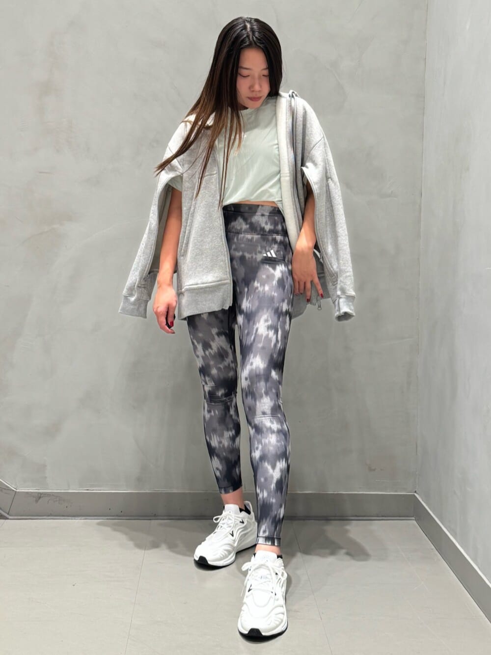 adidas by Stella McCartney(アディダスバイステラ adidas by Stella McCartney(アディダスバイステラ