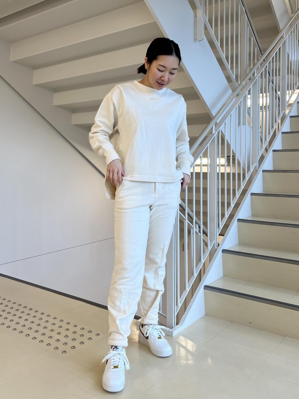 mari(ROPE' PICNIC mozoワンダーシティ)｜NIKEのスウェットを使ったコーディネート - WEAR