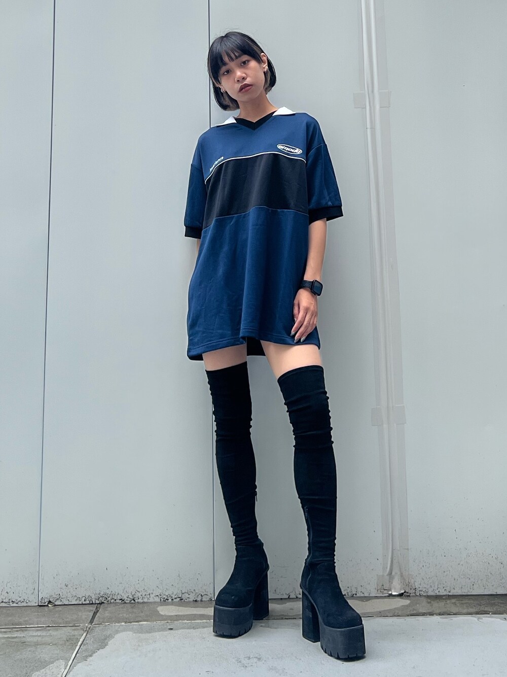 小宮山真代(EMODA)｜EMODAのTシャツ/カットソーを使ったコーディネート - WEAR