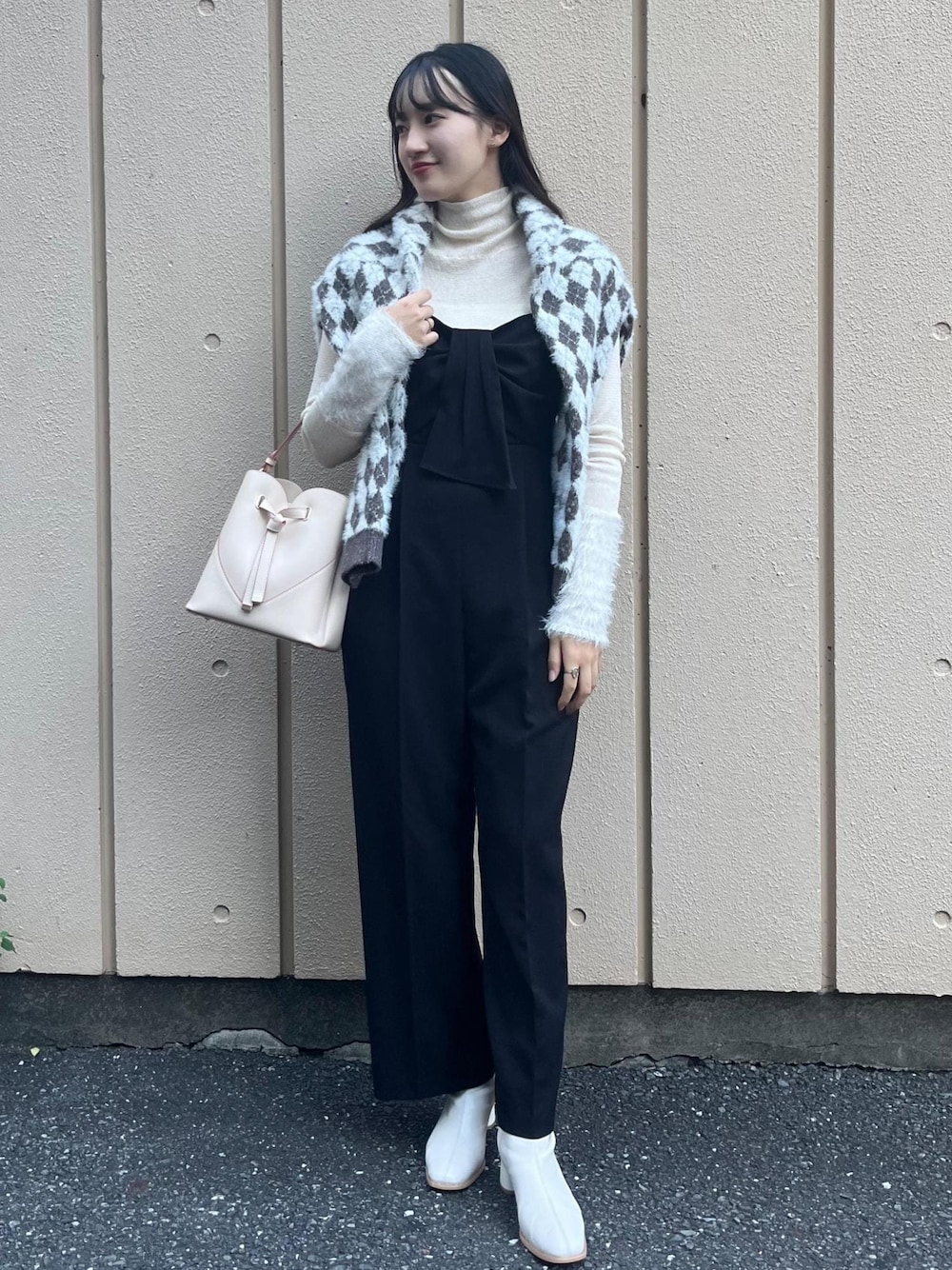 sara(VIS 東京ソラマチ)｜VISのニット/セーターを使ったコーディネート - WEAR