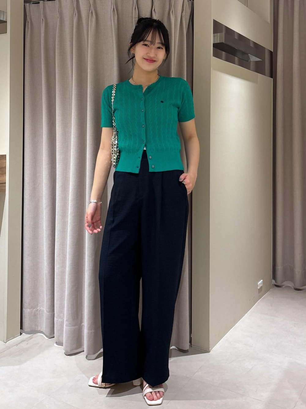 sara(VIS アトレ亀戸)｜Juzeのサンダルを使ったコーディネート - WEAR