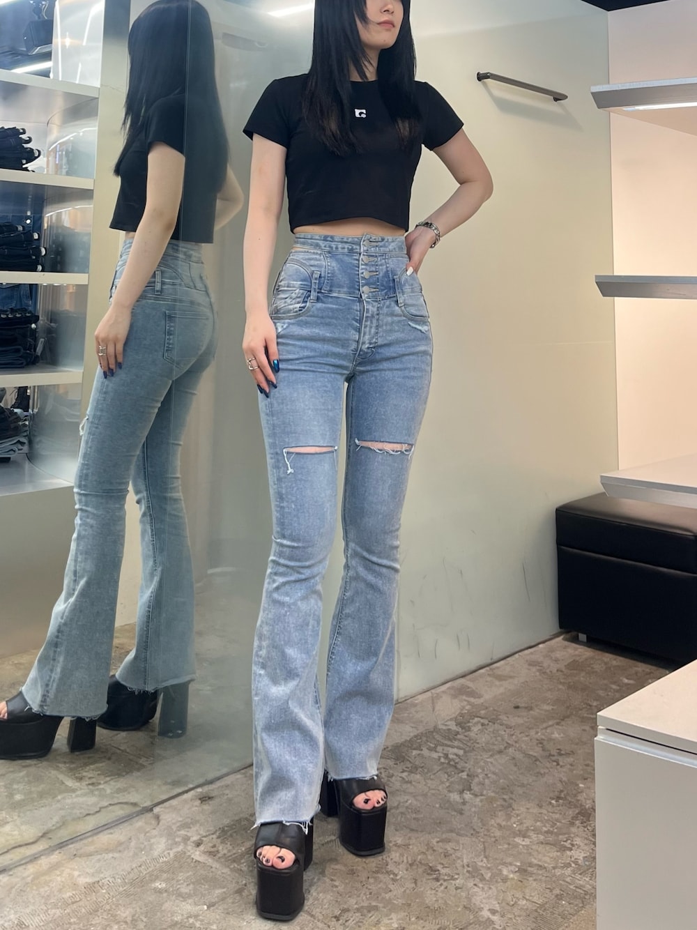 丸山幾世子(EMODA)｜EMODAのTシャツ/カットソーを使ったコーディネート - WEAR