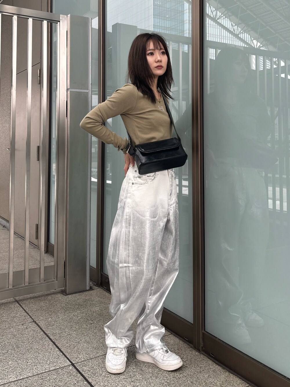 本田莉央奈(MURUA)｜MURUAのTシャツ/カットソーを使ったコーディネート - WEAR