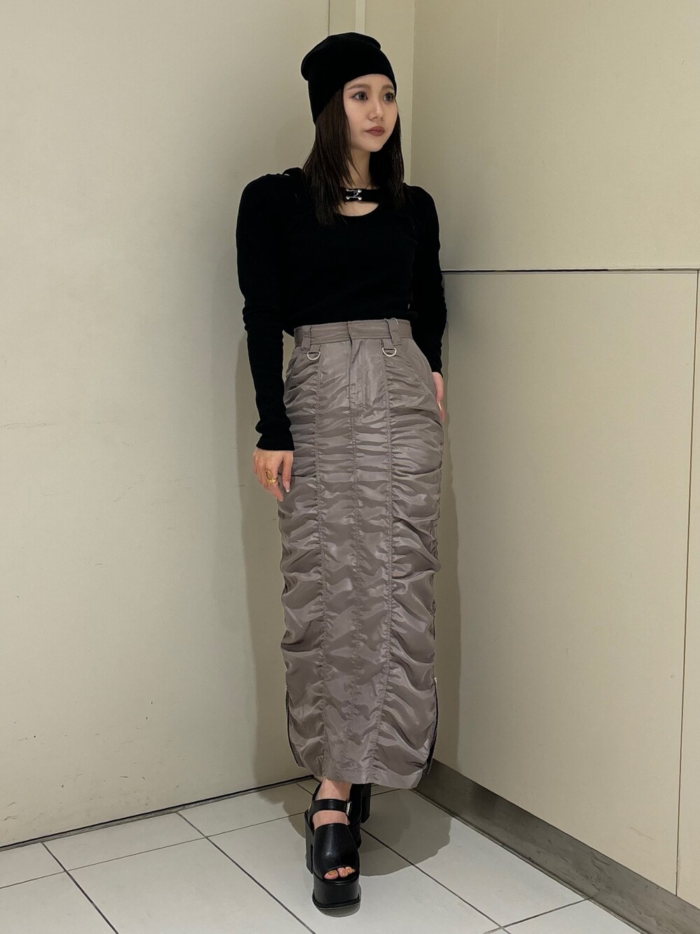 本田莉央奈(MURUA)｜MURUAのTシャツ/カットソーを使ったコーディネート - WEAR