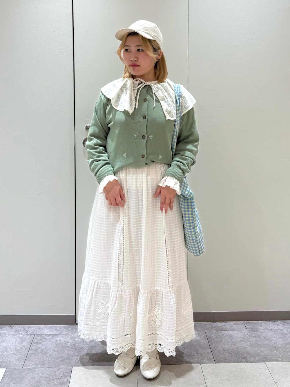 nana(Samansa Mos2 浜松メイワン)｜TSUHARU by Samansa Mos2のスカートを使ったコーディネート - WEAR