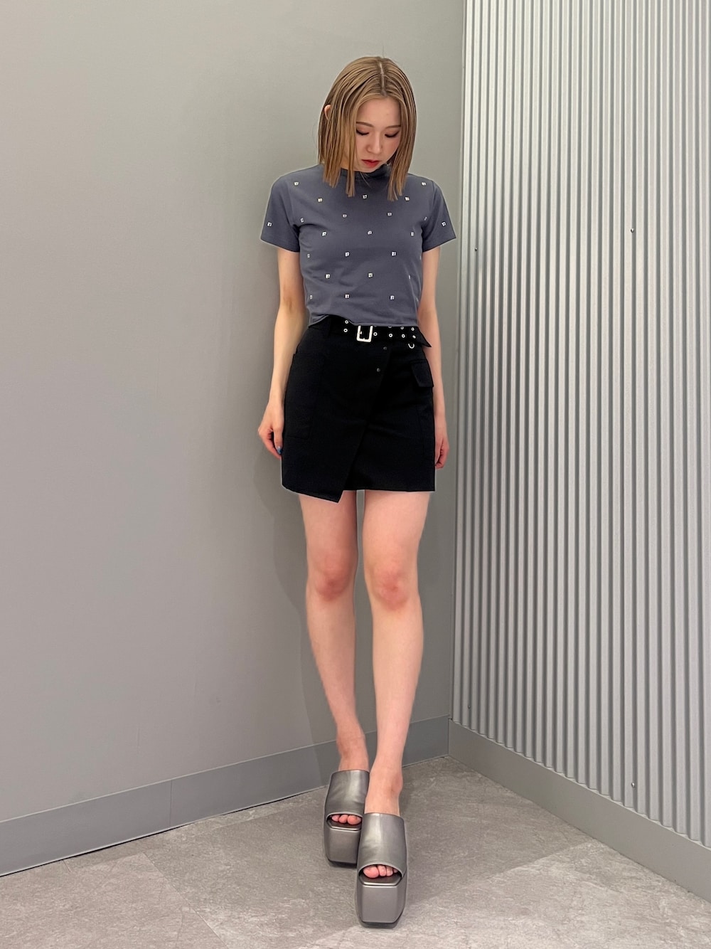 与口令央奈(EMODA)｜EMODAのTシャツ/カットソーを使ったコーディネート - WEAR