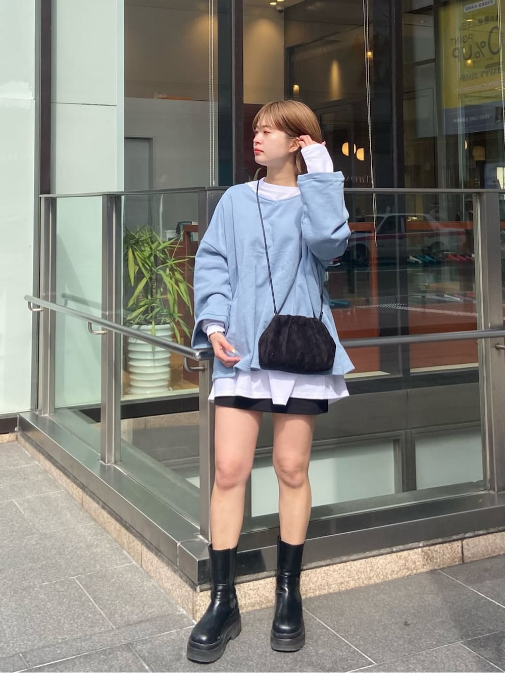 中村友美(EMODA)｜EMODAのTシャツ/カットソーを使ったコーディネート - WEAR