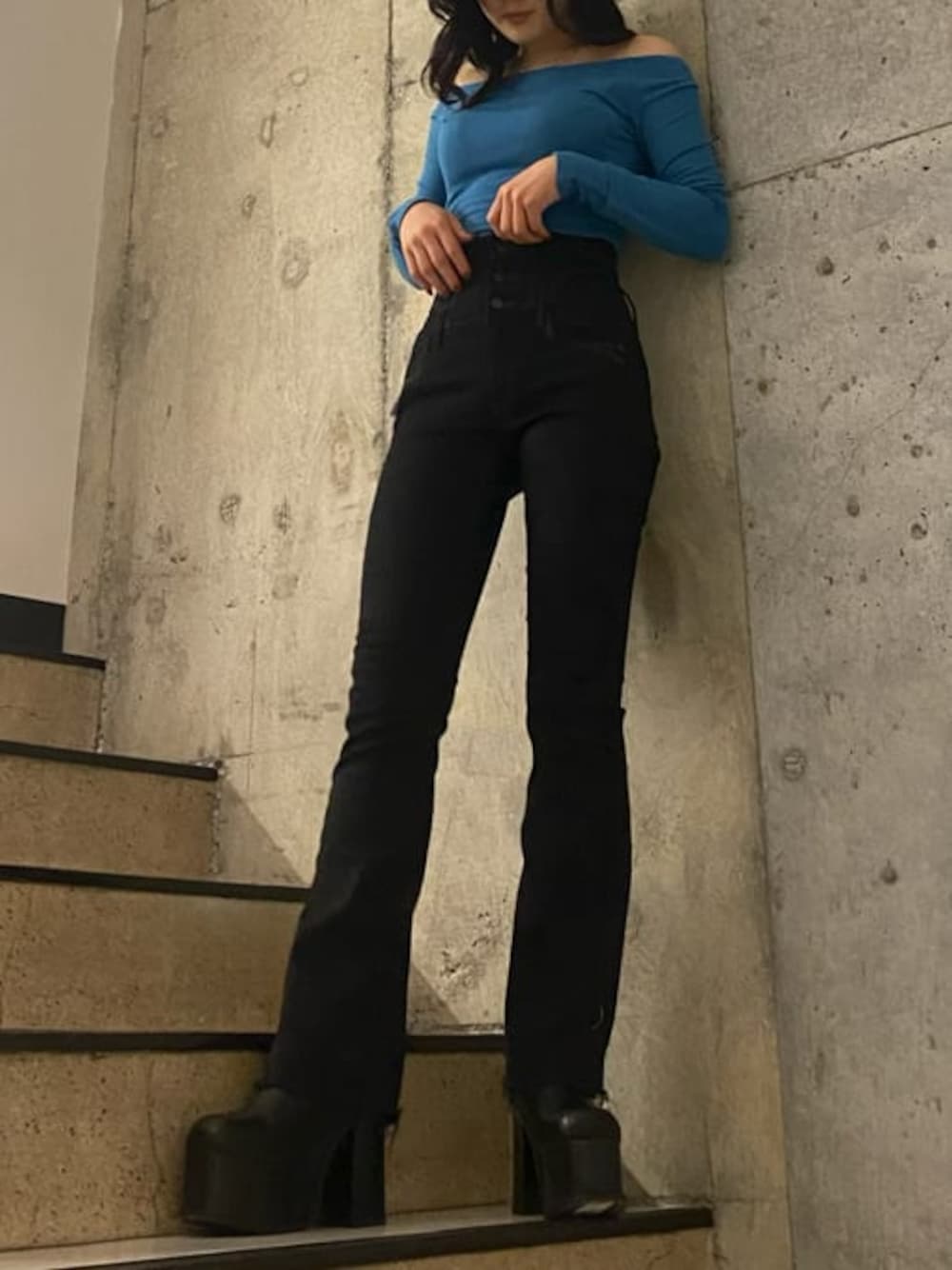 松村美弥妃（EMODA）｜EMODAのブーツを使ったコーディネート - WEAR