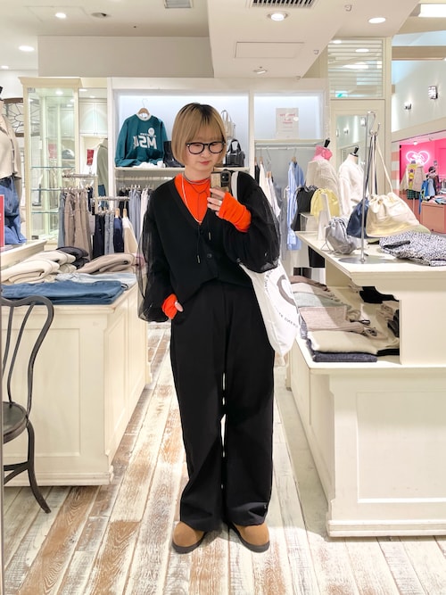 shitomi(mystic梅田EST店)｜mysticのスラックスを使ったコーディネート - WEAR