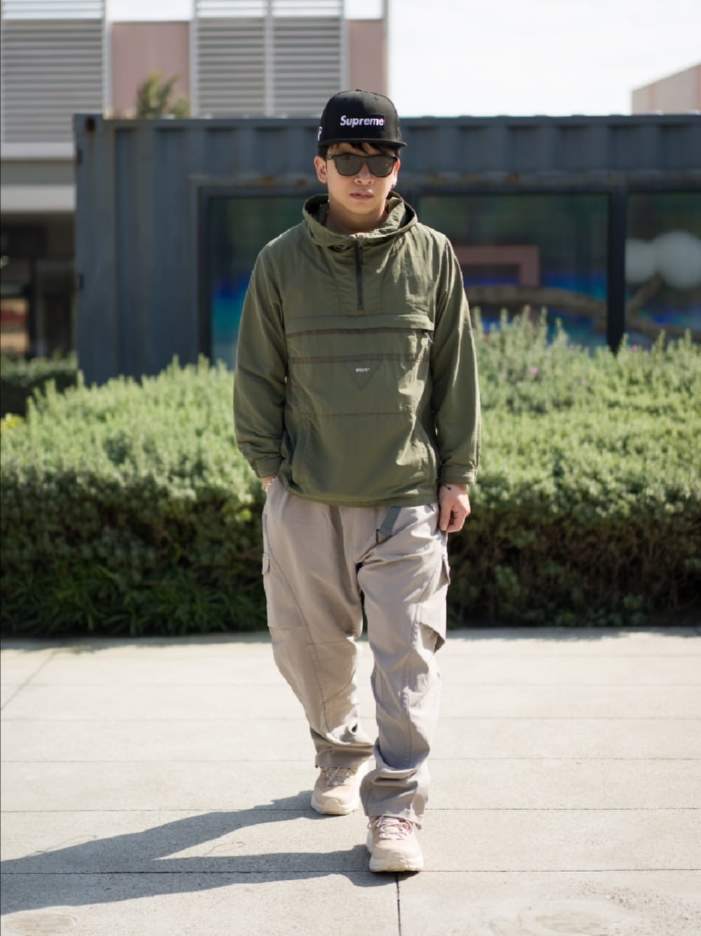 MIN_WEI｜Supreme のキャップを使ったコーディネート - WEAR