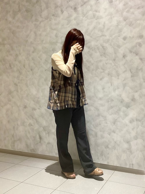 HIMIKO 有楽町マルイ店(卑弥呼 Online Shop)｜HIMIKOのサンダルを使ったコーディネート - WEAR