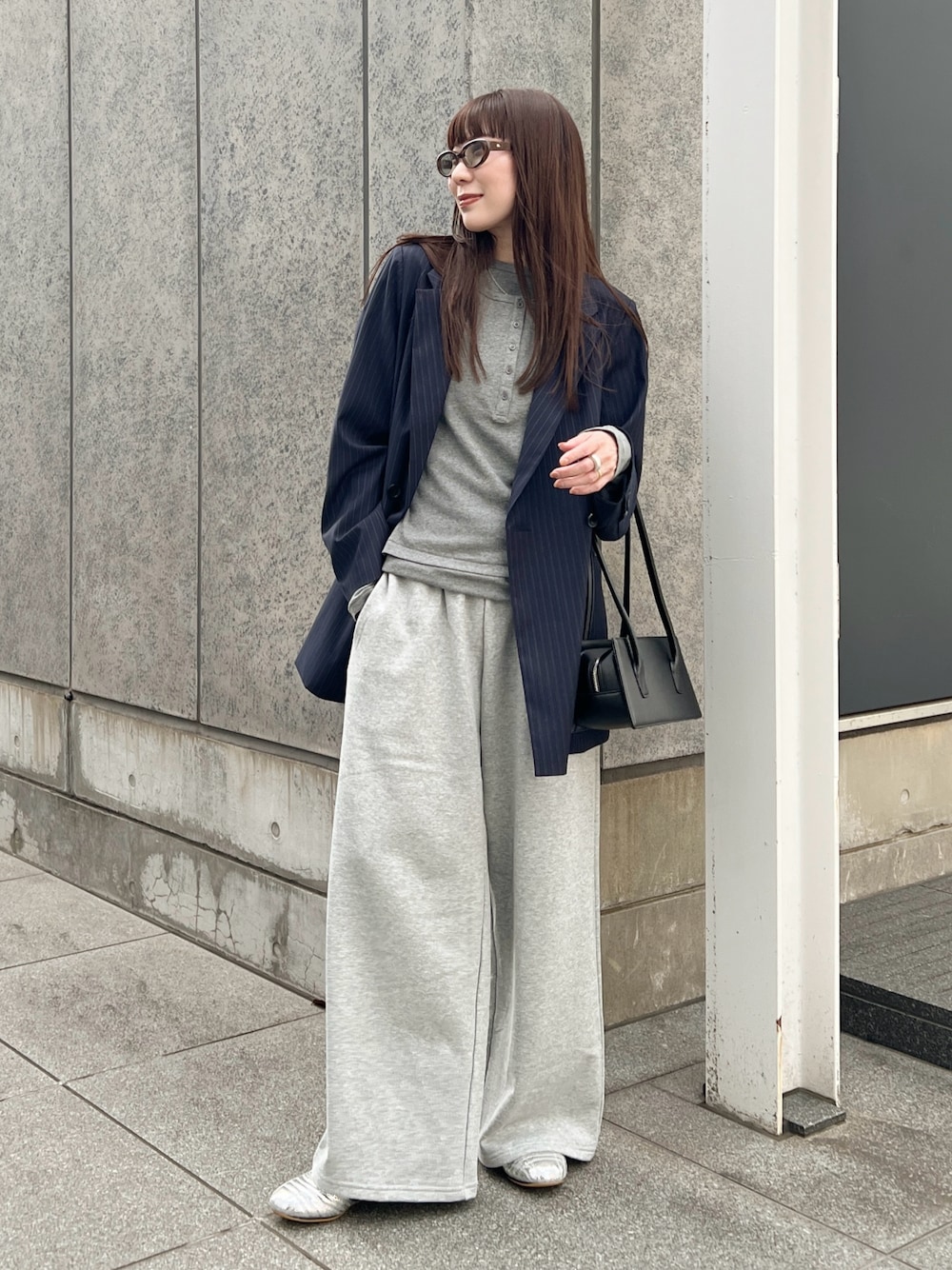 MINAE｜MIESROHEのTシャツ/カットソーを使ったコーディネート - WEAR