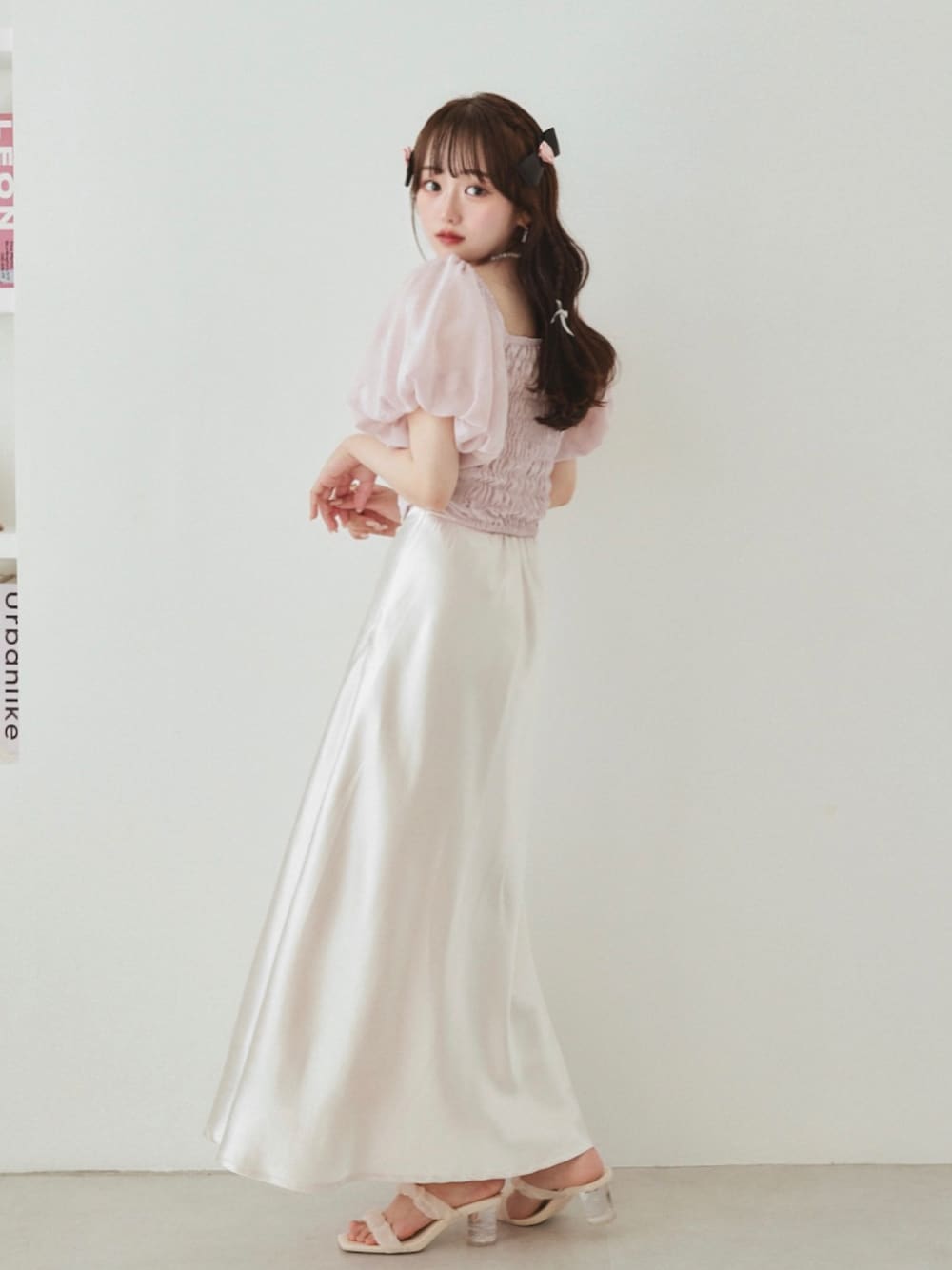 白濱楓雅 ( ふぅ )🍨｜pomiiiのスカートを使ったコーディネート - WEAR