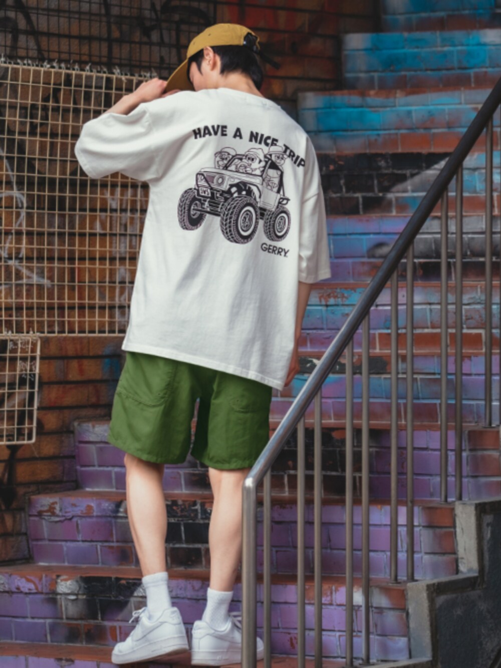 improves_official(improves)｜GERRYのTシャツ/カットソーを使ったコーディネート - WEAR