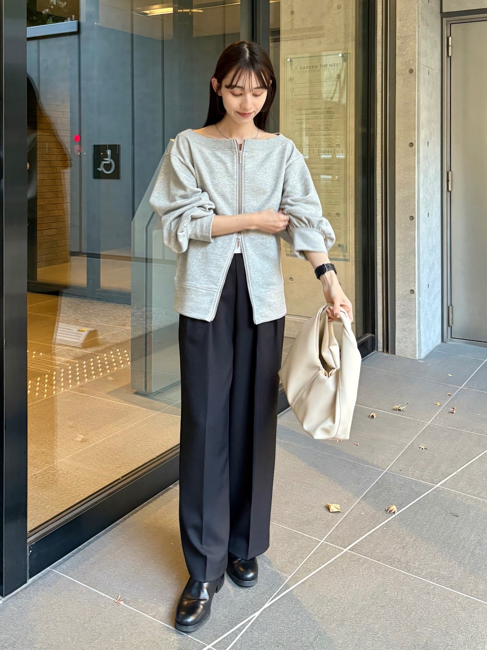 kon_lemage(CAPRICIEUXLE'MAGE東京ドームラクーア店)｜CAPRICIEUX LE'MAGEのTシャツ/カットソーを使ったコーディネート - WEAR