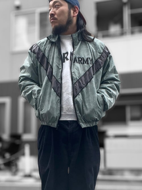 T.R.O.Y CLOTHING｜MILITARYのナイロンジャケットを使ったコーディネート - WEAR