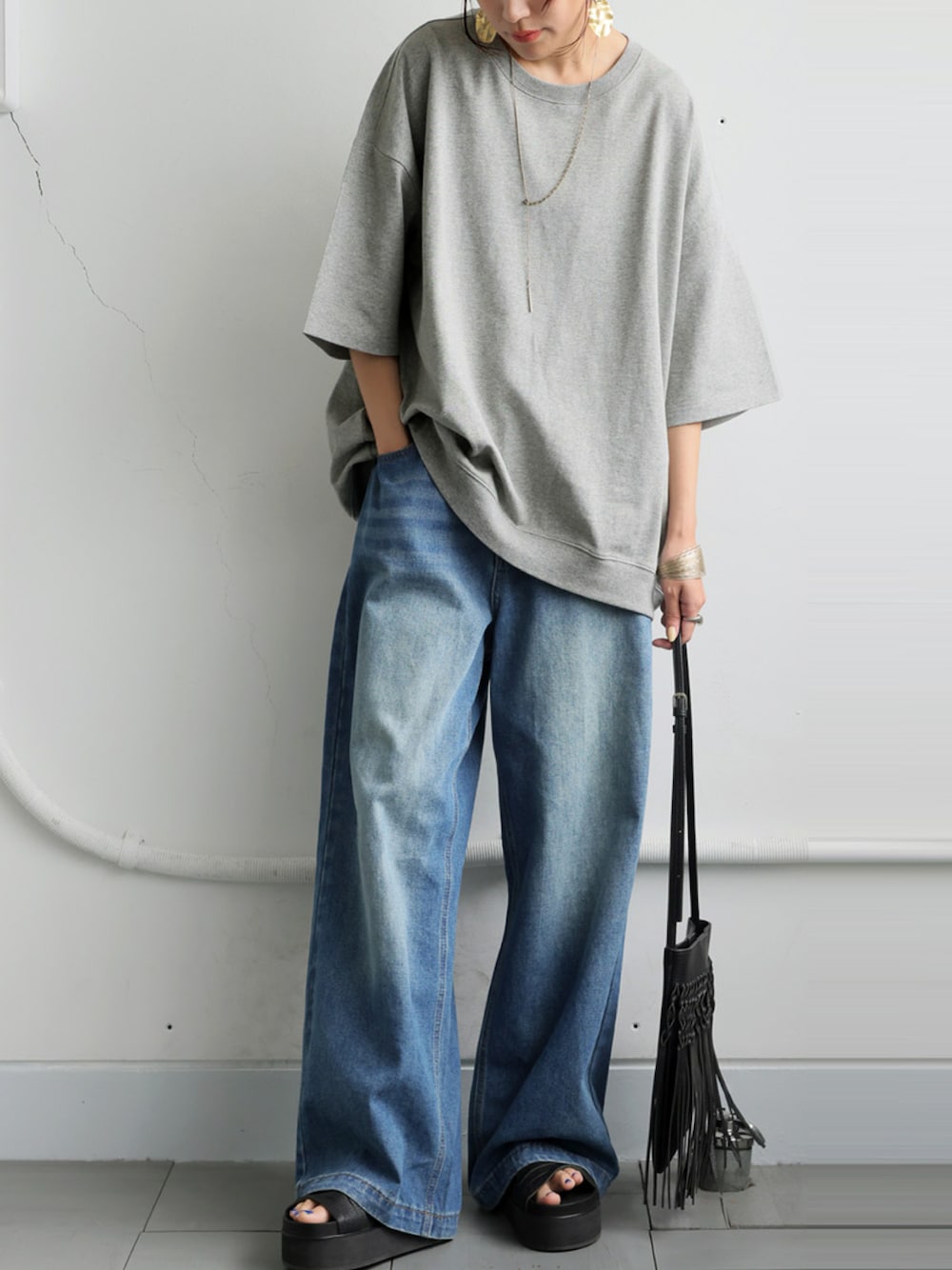 antiqua(antiqua)｜antiquaのトップスを使ったコーディネート - WEAR