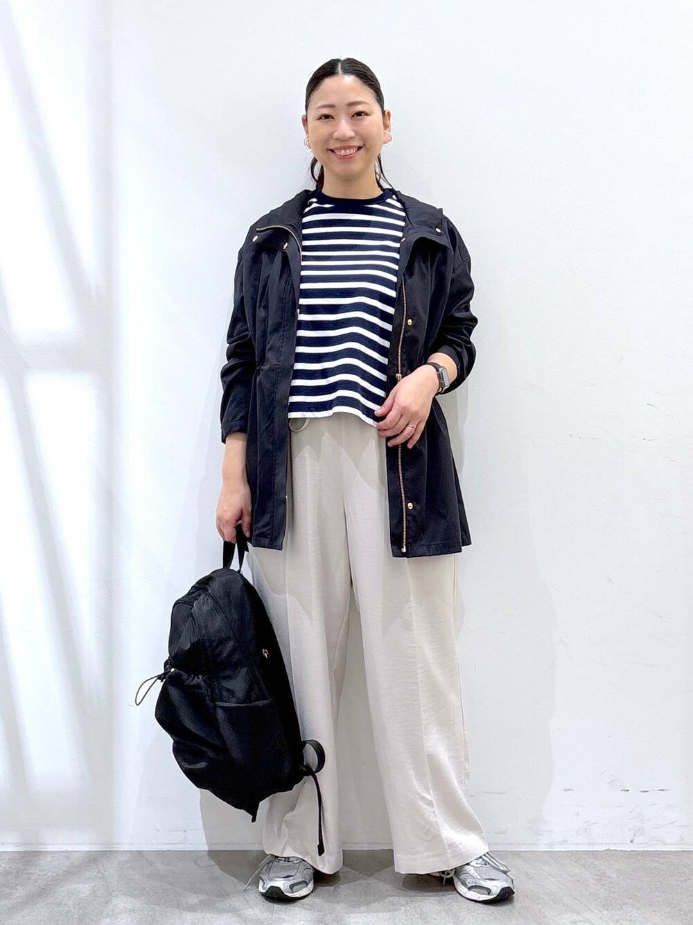 はつな(Elura 梅田阪急三番街)｜EluraのTシャツ/カットソーを使ったコーディネート - WEAR