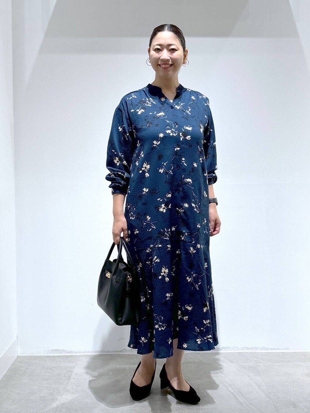 はつな(Elura ららぽーと堺)｜Eluraのハンドバッグを使ったコーディネート - WEAR