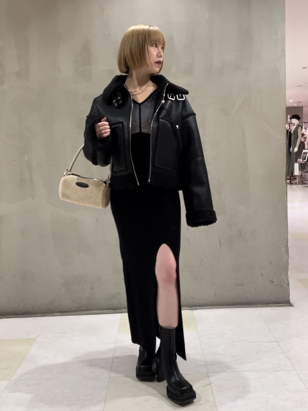 wakaba(EMODA)｜EMODAのブルゾンを使ったコーディネート - WEAR