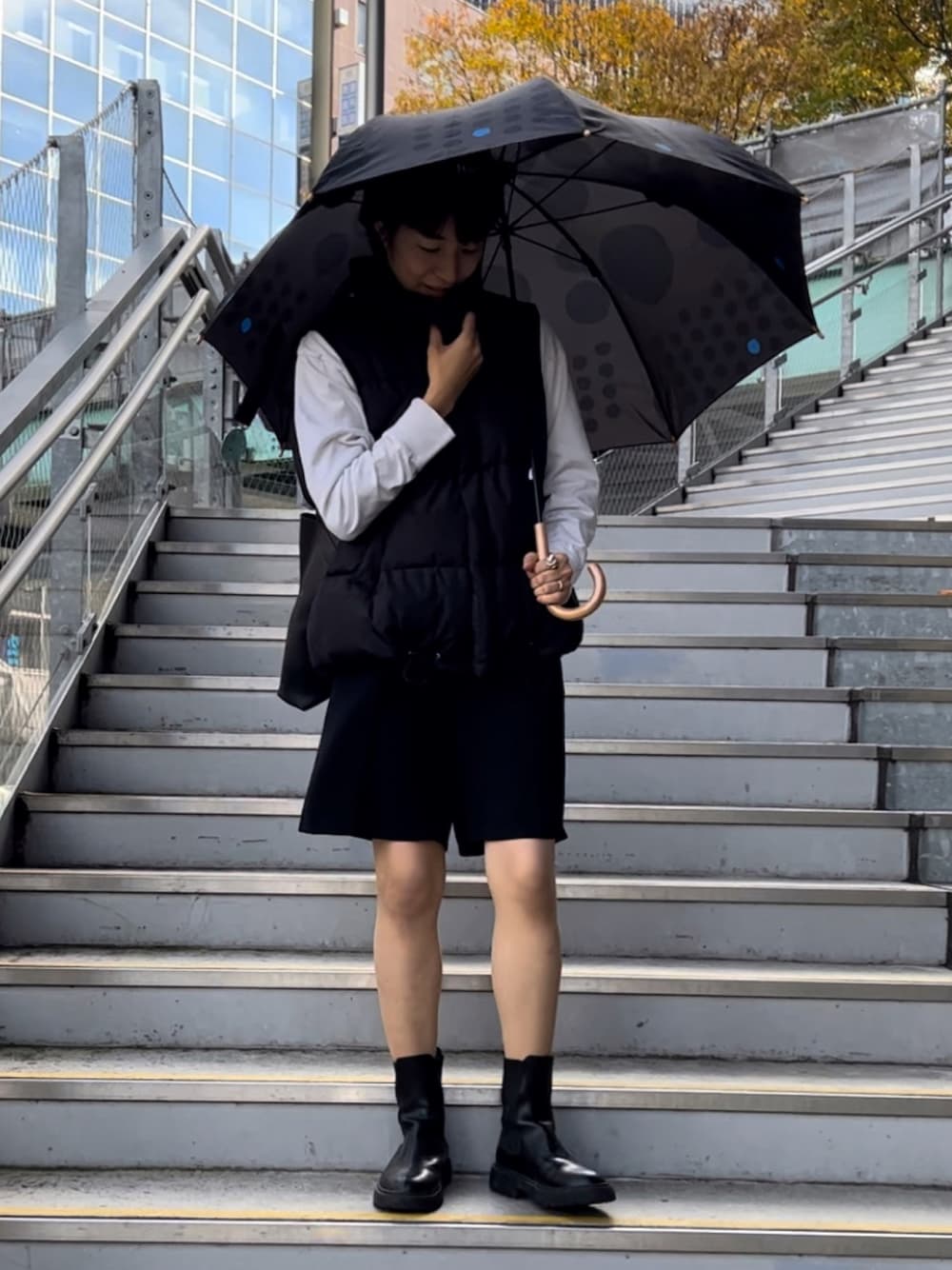 aya（ BIRTHDAY BAR 本部）｜392 plusmの長傘を使ったコーディネート - WEAR