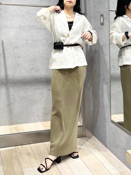 エムアイ(LEPSIMイオンモール大曲)｜LEPSIMのスカートを使ったコーディネート - WEAR