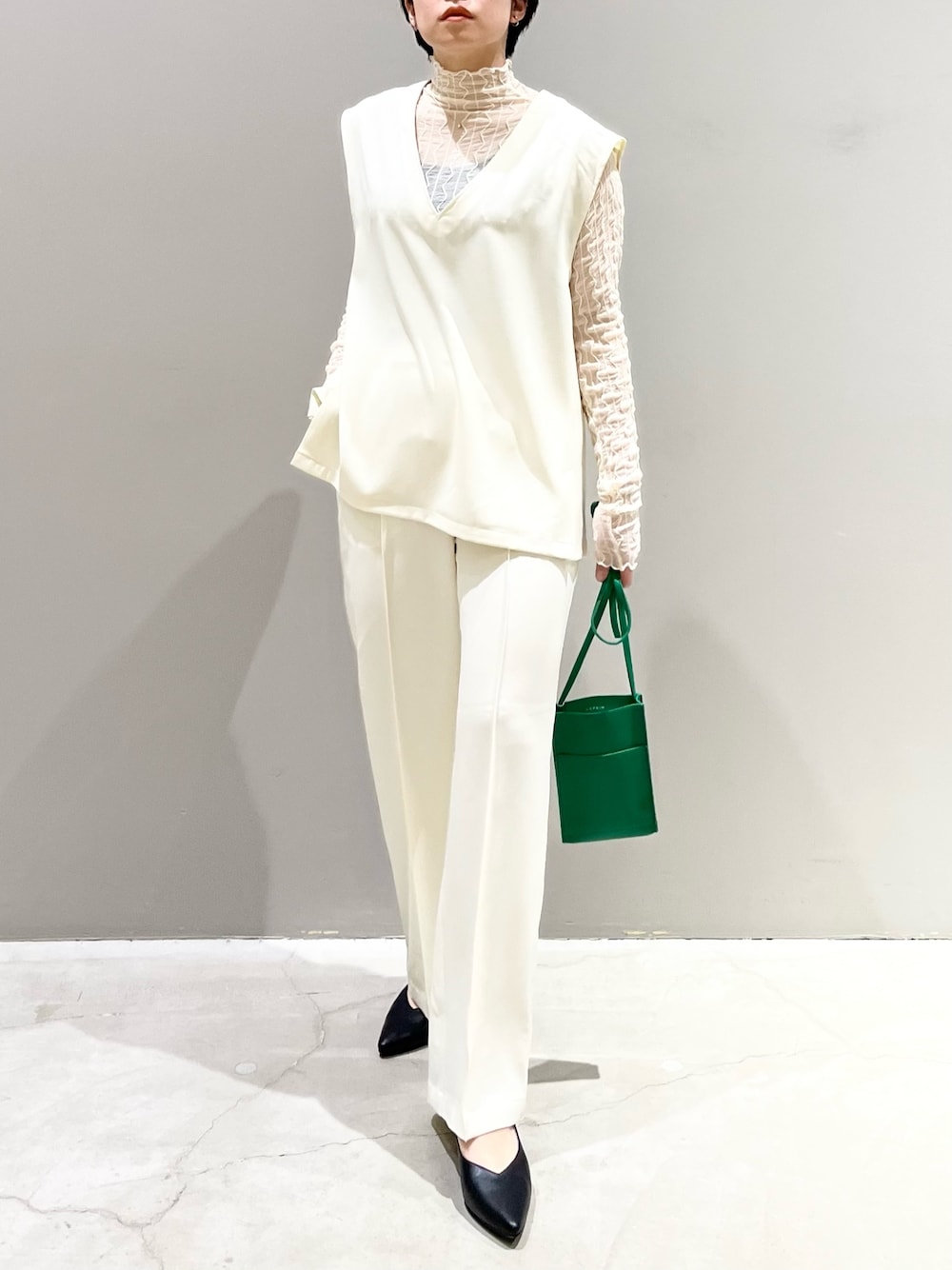 エムアイ(LEPSIMイオンモール大曲)｜LEPSIMのベストを使ったコーディネート - WEAR