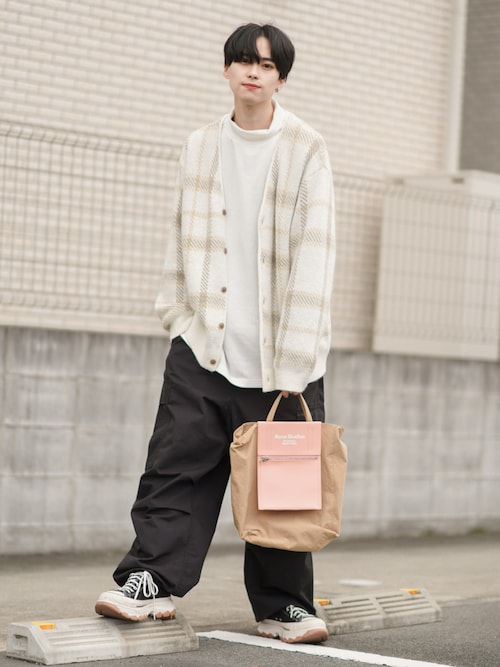 SHOTA｜GUのトップスを使ったコーディネート - WEAR