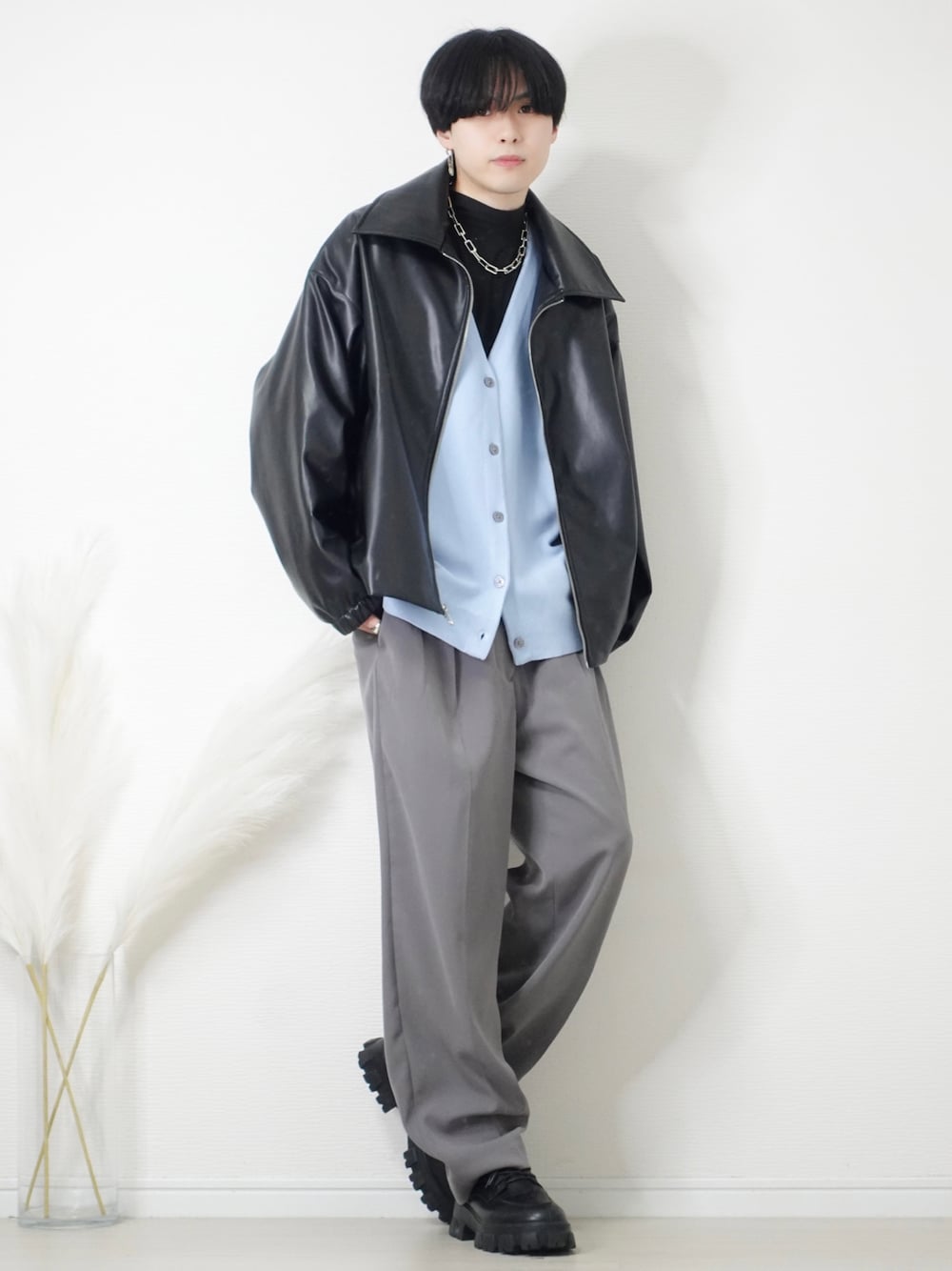 SHOTA｜GUのトップスを使ったコーディネート - WEAR