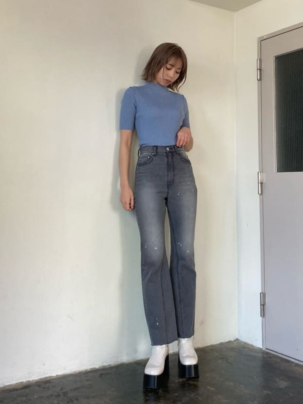 西條 愛(EMODA)(EMODA)｜EMODAのローファーを使ったコーディネート - WEAR