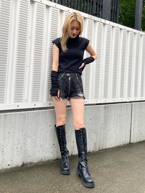 nami（SPIRALGIRL OFFICIAL）｜SPIRALGIRLのTシャツ/カットソーを使ったコーディネート - WEAR