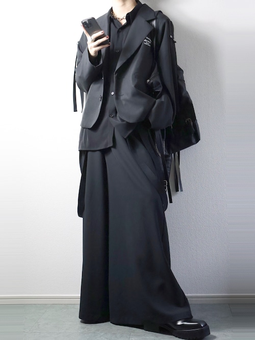 らい｜cussilのスラックスを使ったコーディネート - WEAR