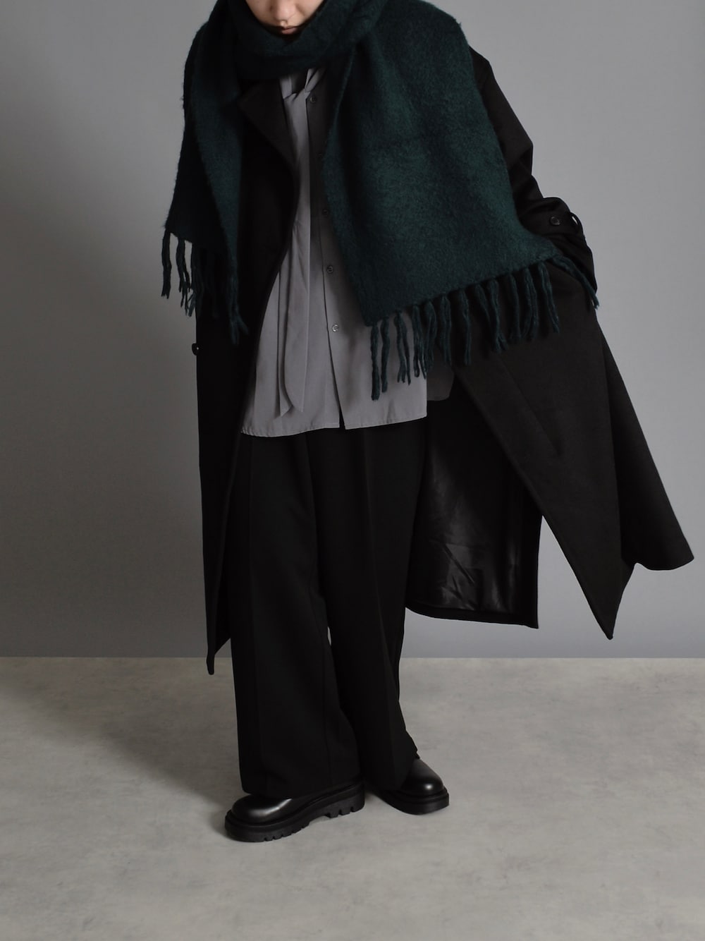 SYOUYA｜anownのスラックスを使ったコーディネート - WEAR