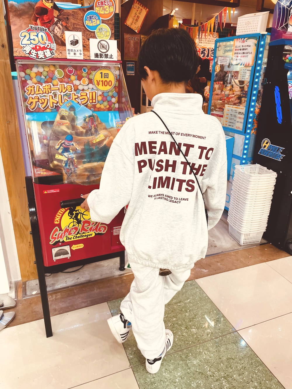 ccc｜ZARAのスウェットを使ったコーディネート - WEAR