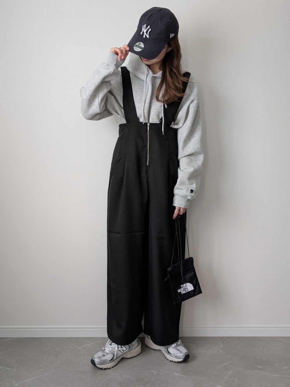 HAL｜GeeRAのサロペット/オーバーオールを使ったコーディネート - WEAR