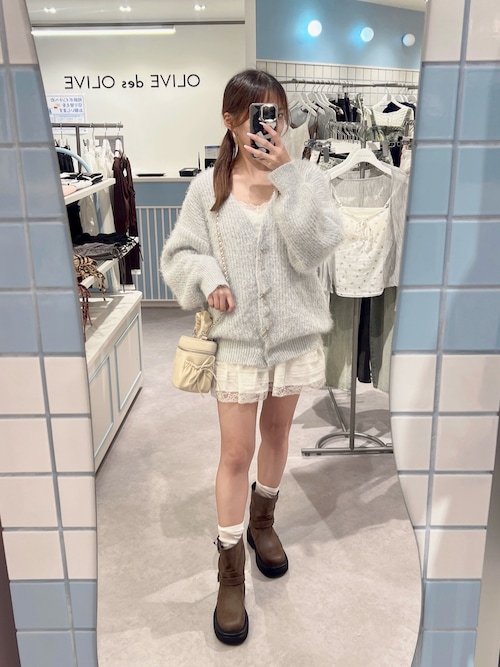 Mitsuki(OLIVE des OLIVE 横浜ジョイナス)｜OLIVE des OLIVEのカーディガン/ボレロを使ったコーディネート - WEAR