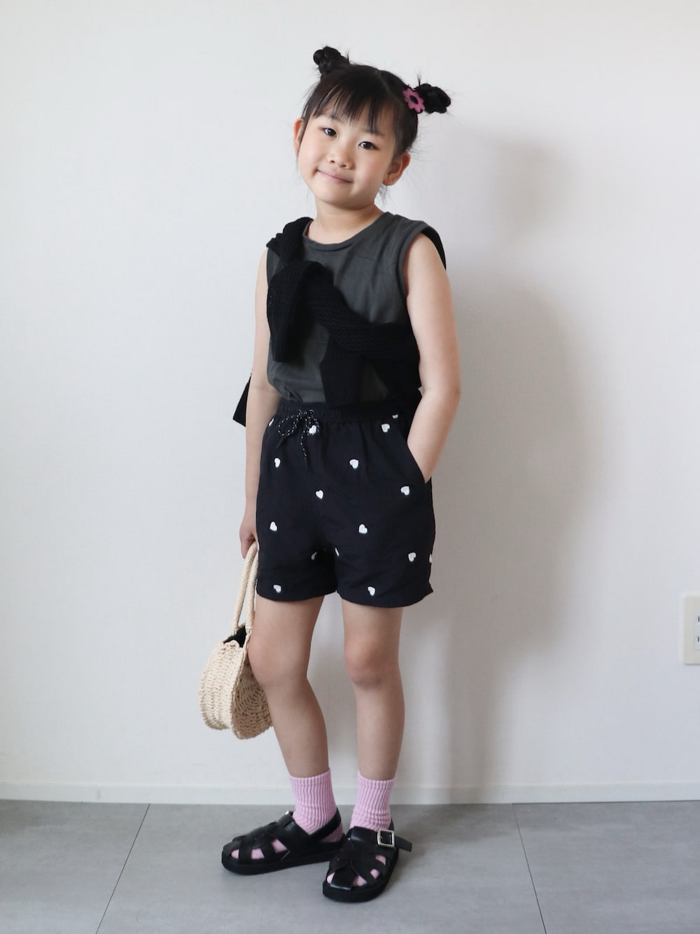 KISA / SANA｜devirockのタンクトップを使ったコーディネート - WEAR