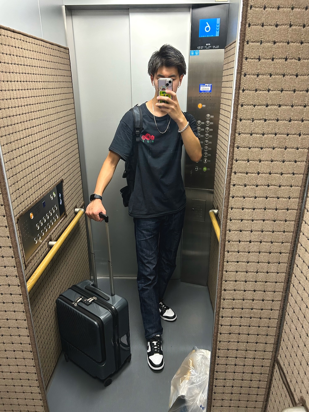 Yuta｜NIKEのスニーカーを使ったコーディネート - WEAR