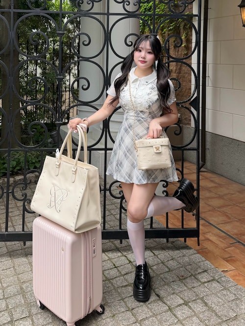 maki(OLIVE des OLIVE)｜OLIVE des OLIVEのショルダーバッグを使ったコーディネート - WEAR