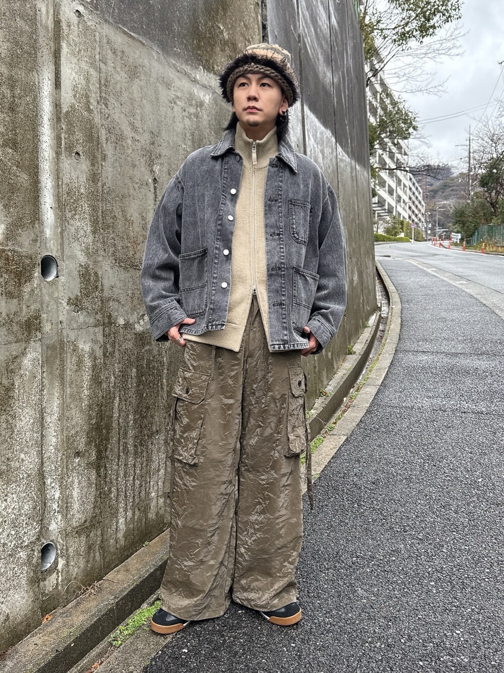 NISSHY｜CASPER JOHNのパンツを使ったコーディネート - WEAR