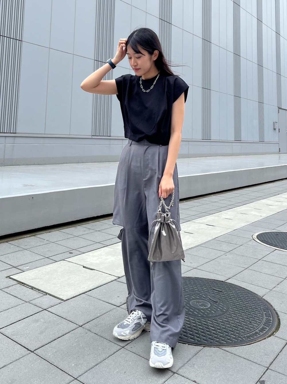 三木田真澄(MURUA)｜MURUAのTシャツ/カットソーを使ったコーディネート - WEAR
